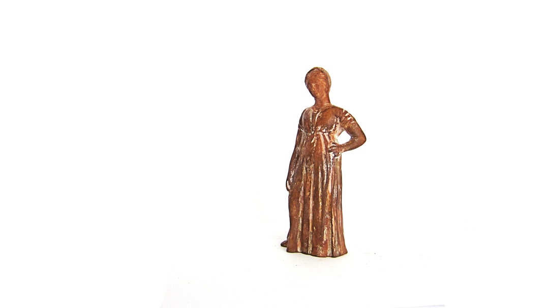 Tanagra Figurine , Woman Figure, Greek Terracotta Statue - Etsy