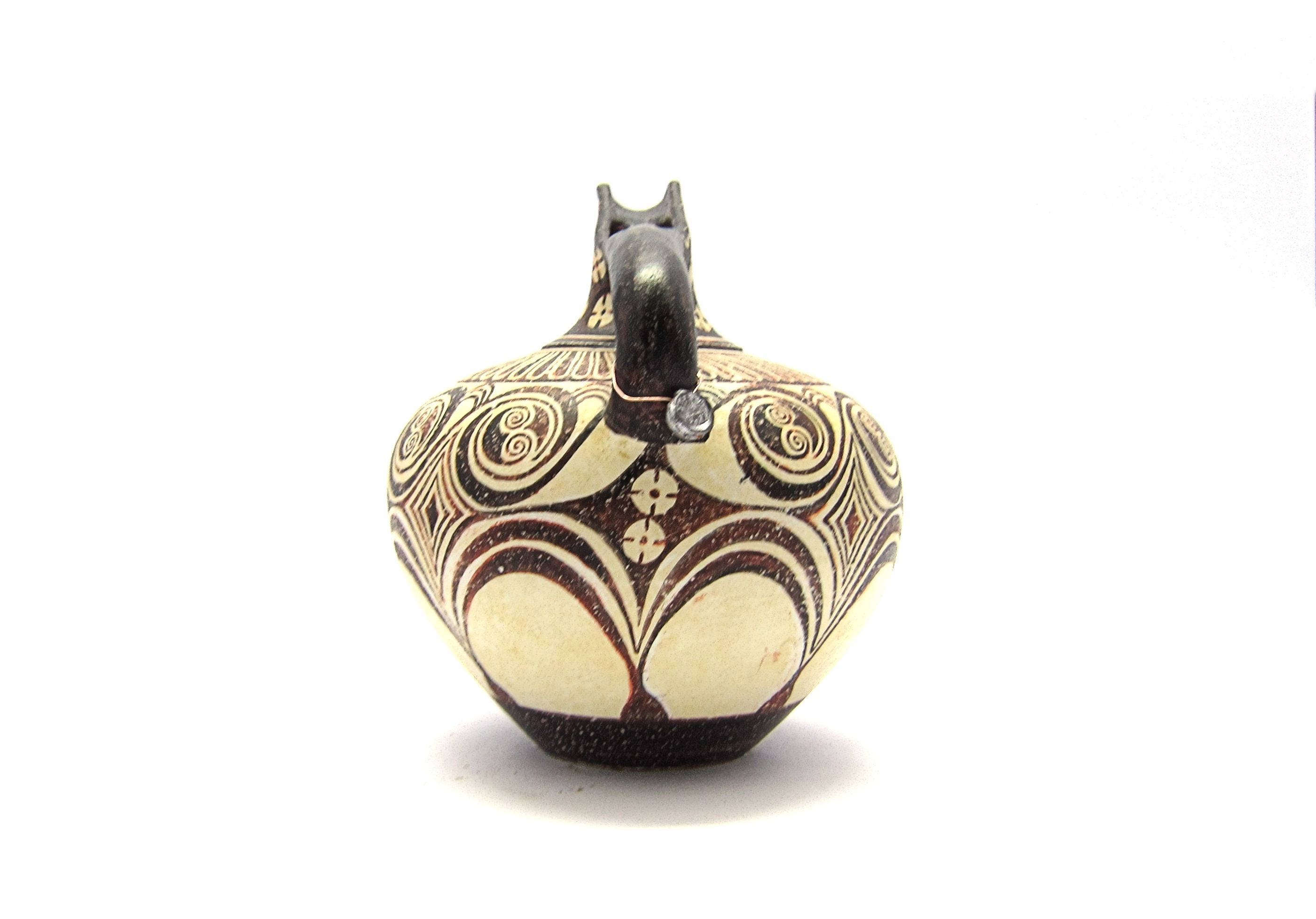 Greek Vase , Greek ΜΥCΕΝΑΕAΝ Spiral Oinochoe Jugs Both From Pylos ...