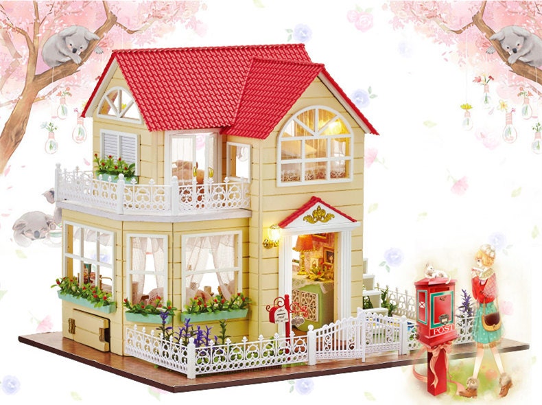 Statues Home Décor The Fairy Tale House Three-dimensional Building Of ...