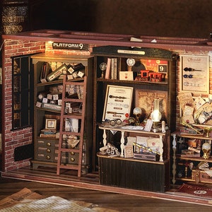 1:24 DIY Miniature Dollhouse Kit Magic Wand Shop W/ Light Craft in a ...