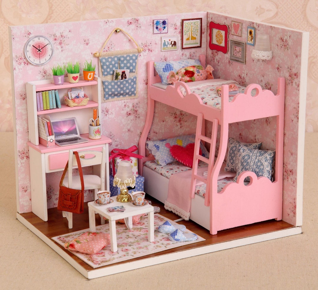 1:24 DIY Miniature Dollhouse Kit Girl Bedroom Pink Bunkbed Coffee Table ...