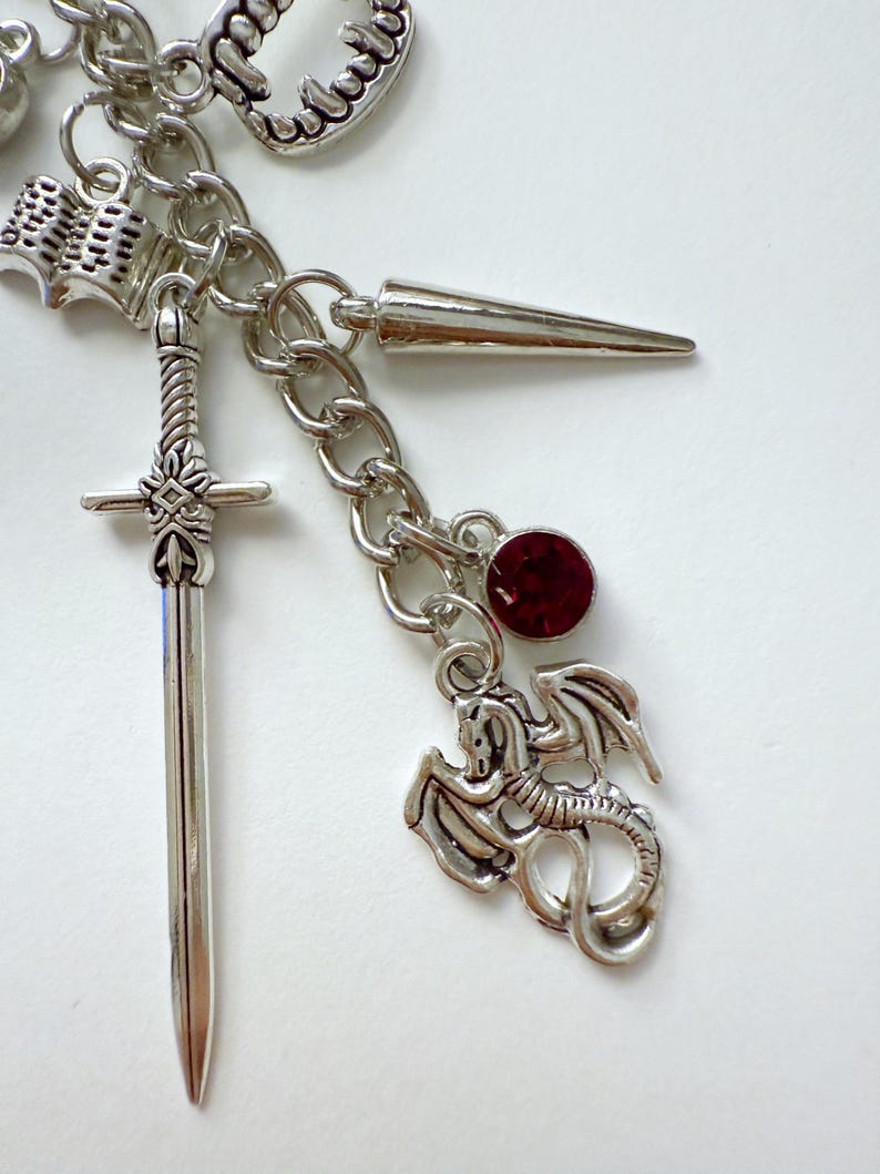 Manon Blackbeak Inspired Charm: Throne of Glass Book Accessory - Etsy ...