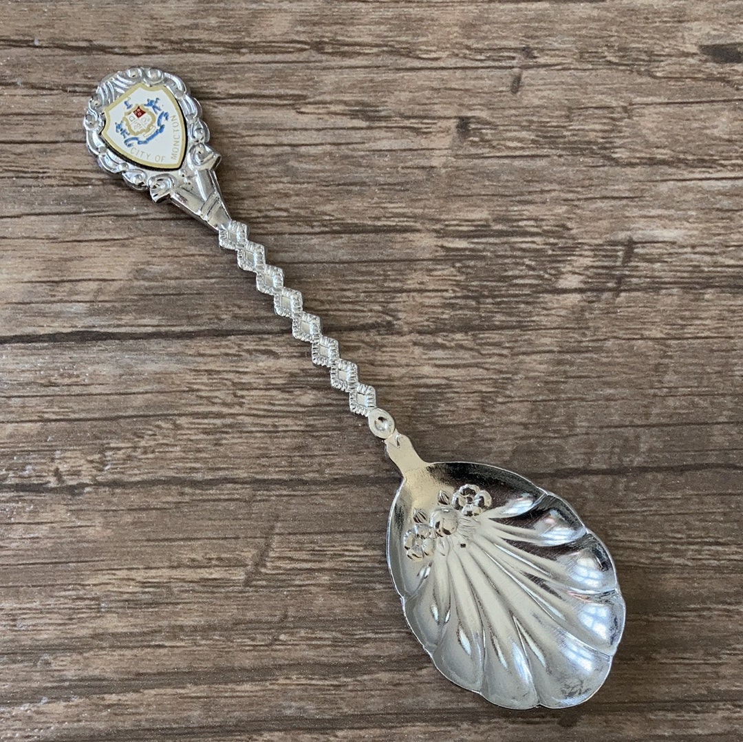 20 Canadian Vintage Collectible Souvenir Spoons Instant | Etsy