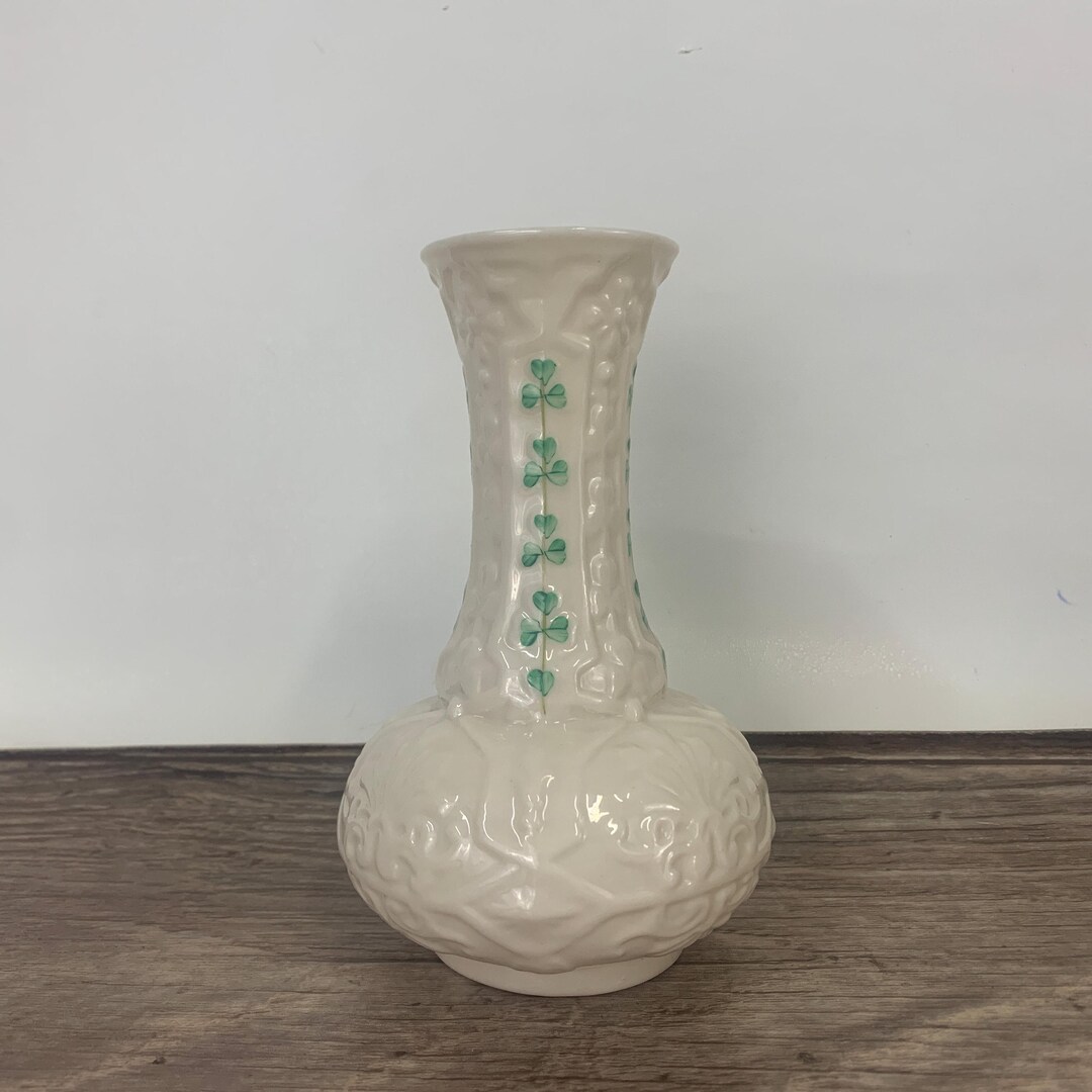 Belleek Shamrock Bud Vase, Irish Porcelain Spill Vase - Etsy
