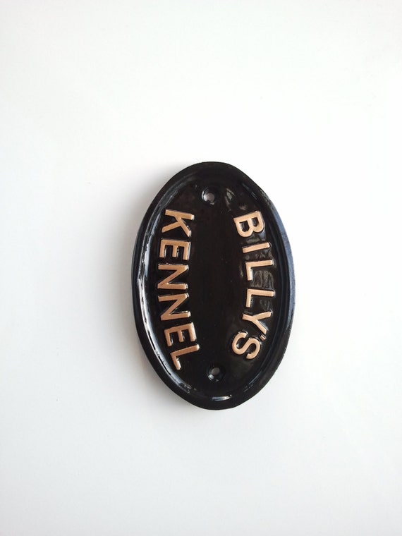 Personalised Dog house name any name kennel plaque | Etsy