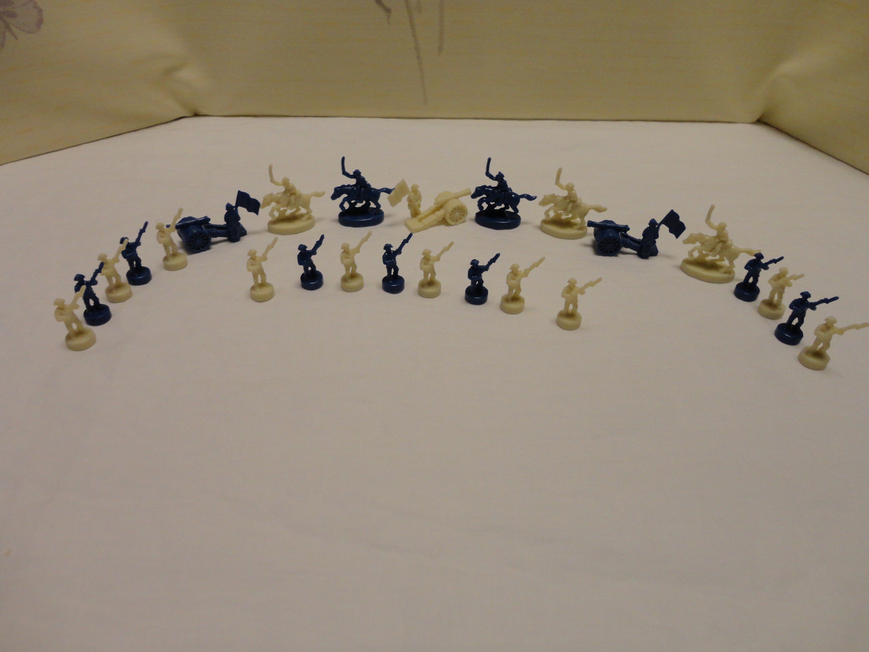 Set of 25 Vintage Micro Mini Toy Soldiers Navy Blue & Off-white - Etsy