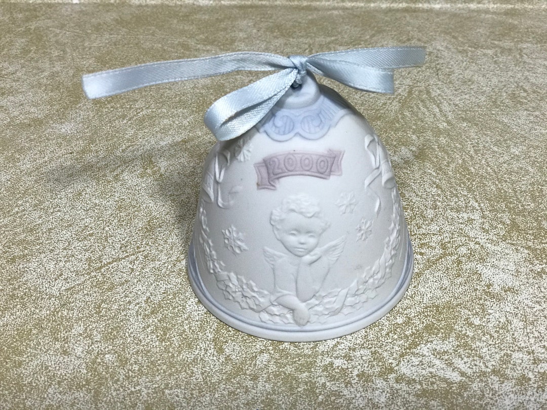 Lladro 2000 Annual Christmas Bell - Etsy Singapore