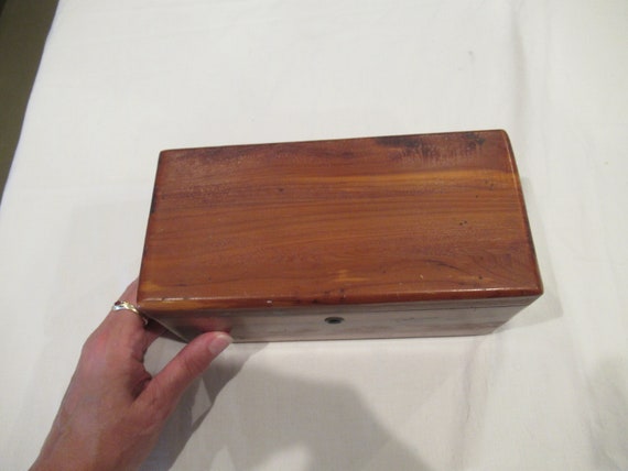lane cedar chest miniature - Gem