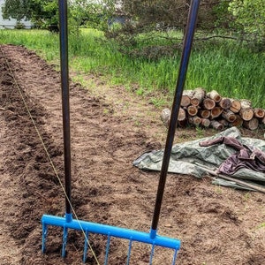 The Market Gardener Treadlite Broadfork - 7 Tine - Garden Tool - Hand ...
