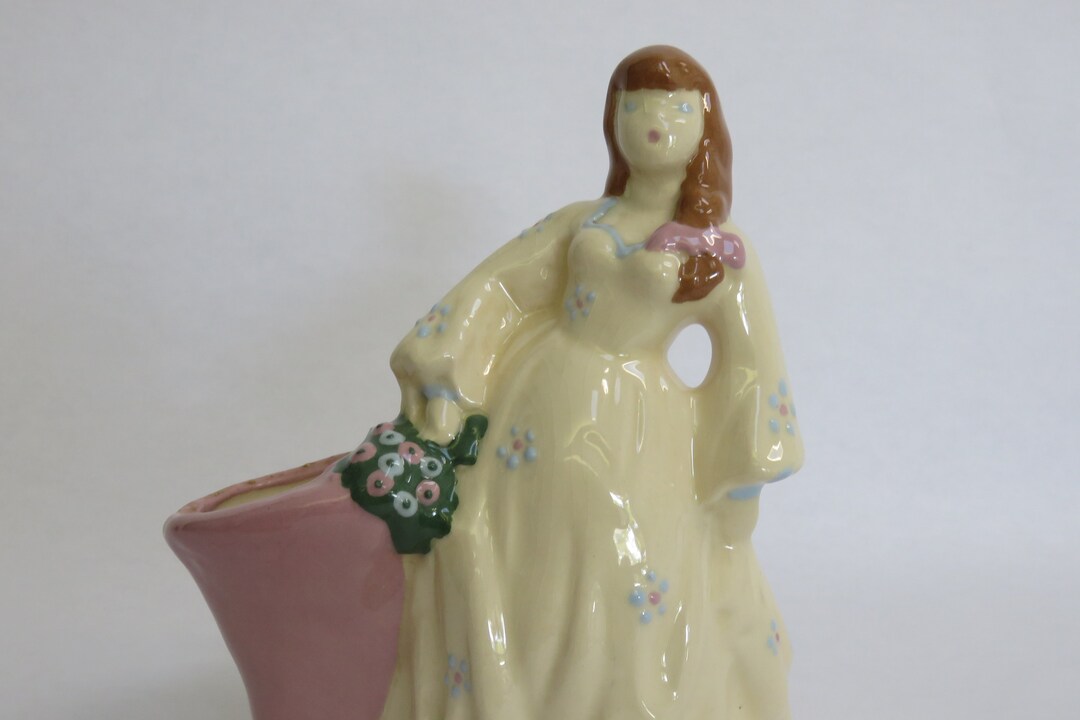 Vintage Flower Holder Girl Figurine Max Weil California Figurine Co ...