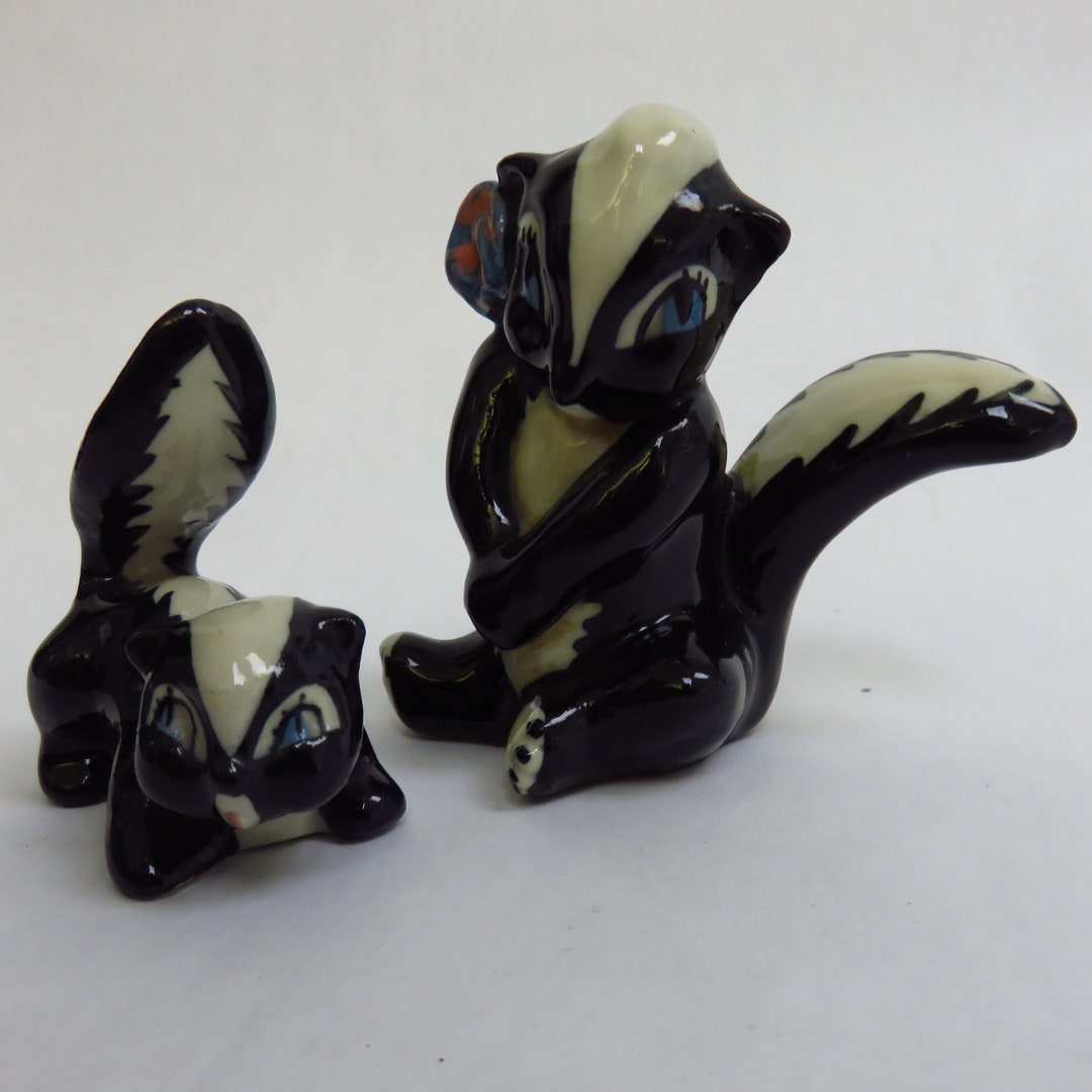 Vintage Skunk Figurines (2) Mrs Skunk Baby Boy Inky Ceramic Arts Studio ...