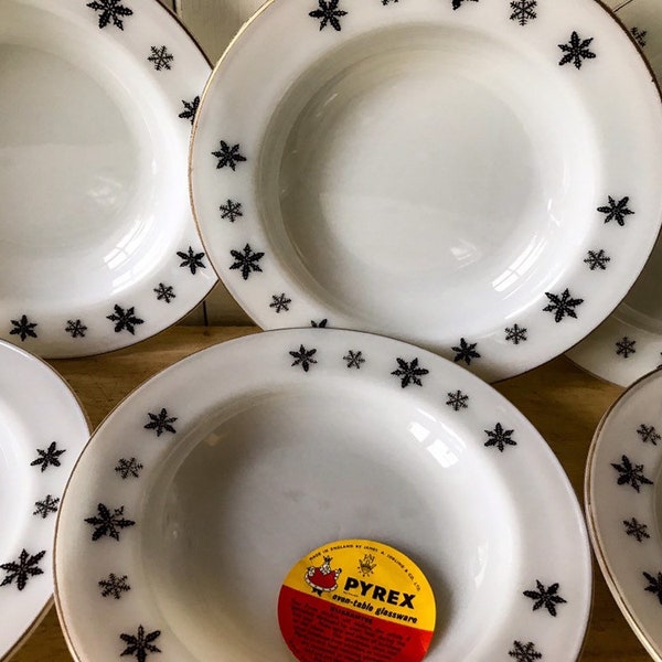 Pyrex Snowflake - Etsy