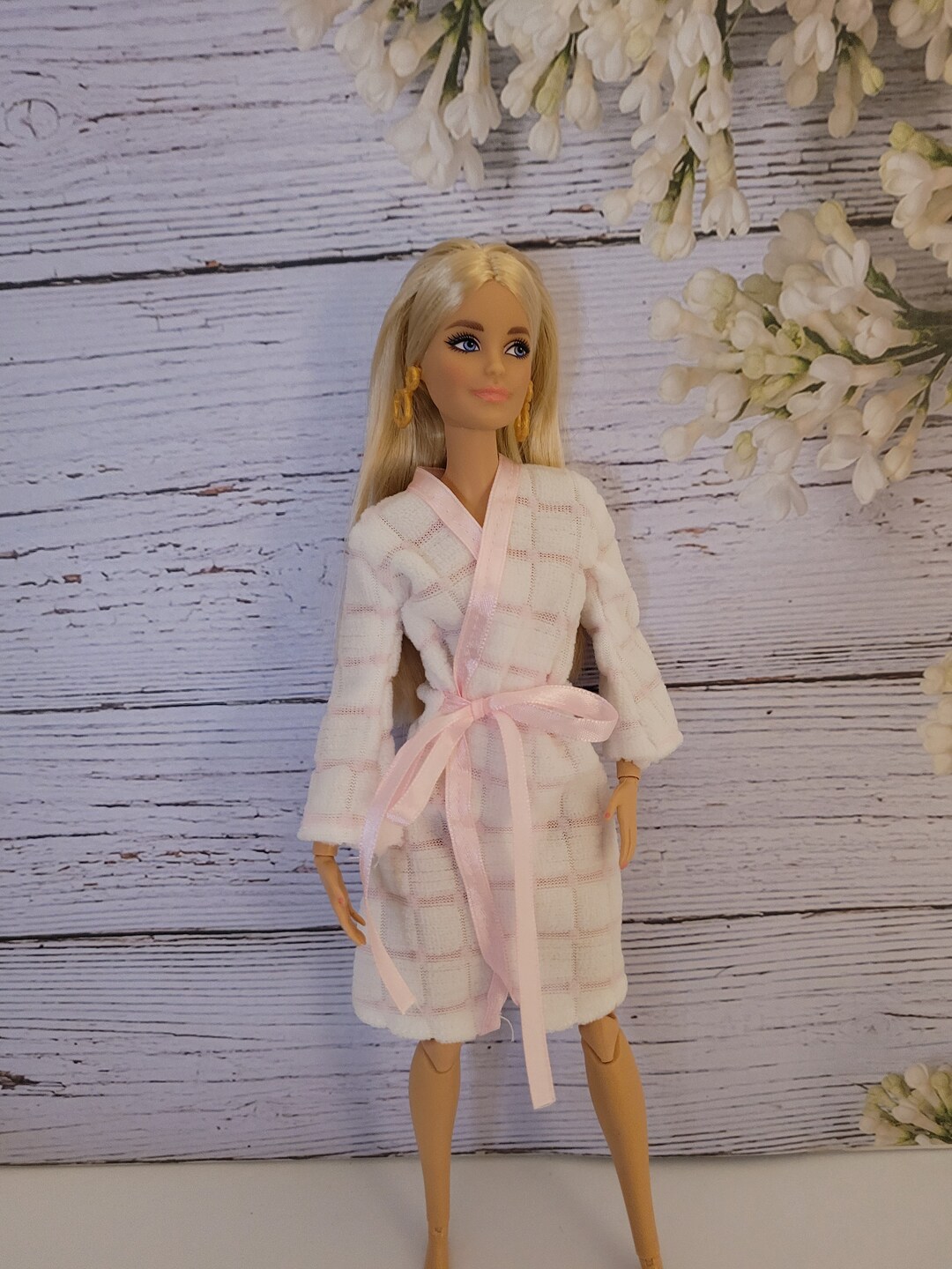 Pink and White Terry Bathrobe for 11.5 Fashion Dolls Fashion Royalty ...