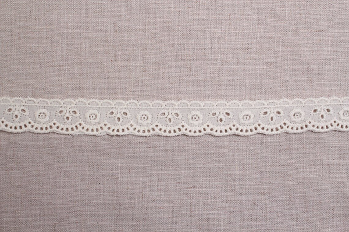 10free 4yds Embroidery Cotton Ribbon Eyelet Lace Trim - Etsy