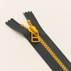 Premium Quality 15cm / 30cm #5 Indivisible 7 Colors Zipper Zip Plastic ...