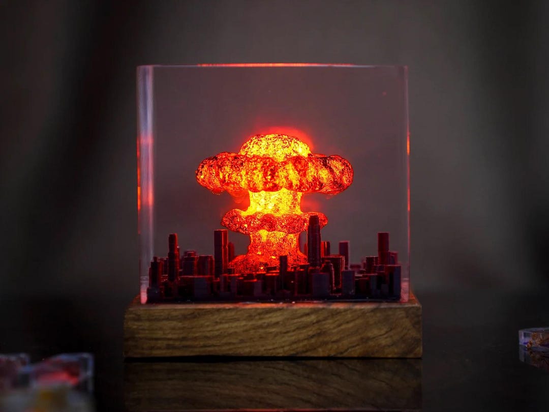 Explosion Bomb Resin Lamp, Atomic Bomb Diorama, Nuke Bomb Fallout 4 ...