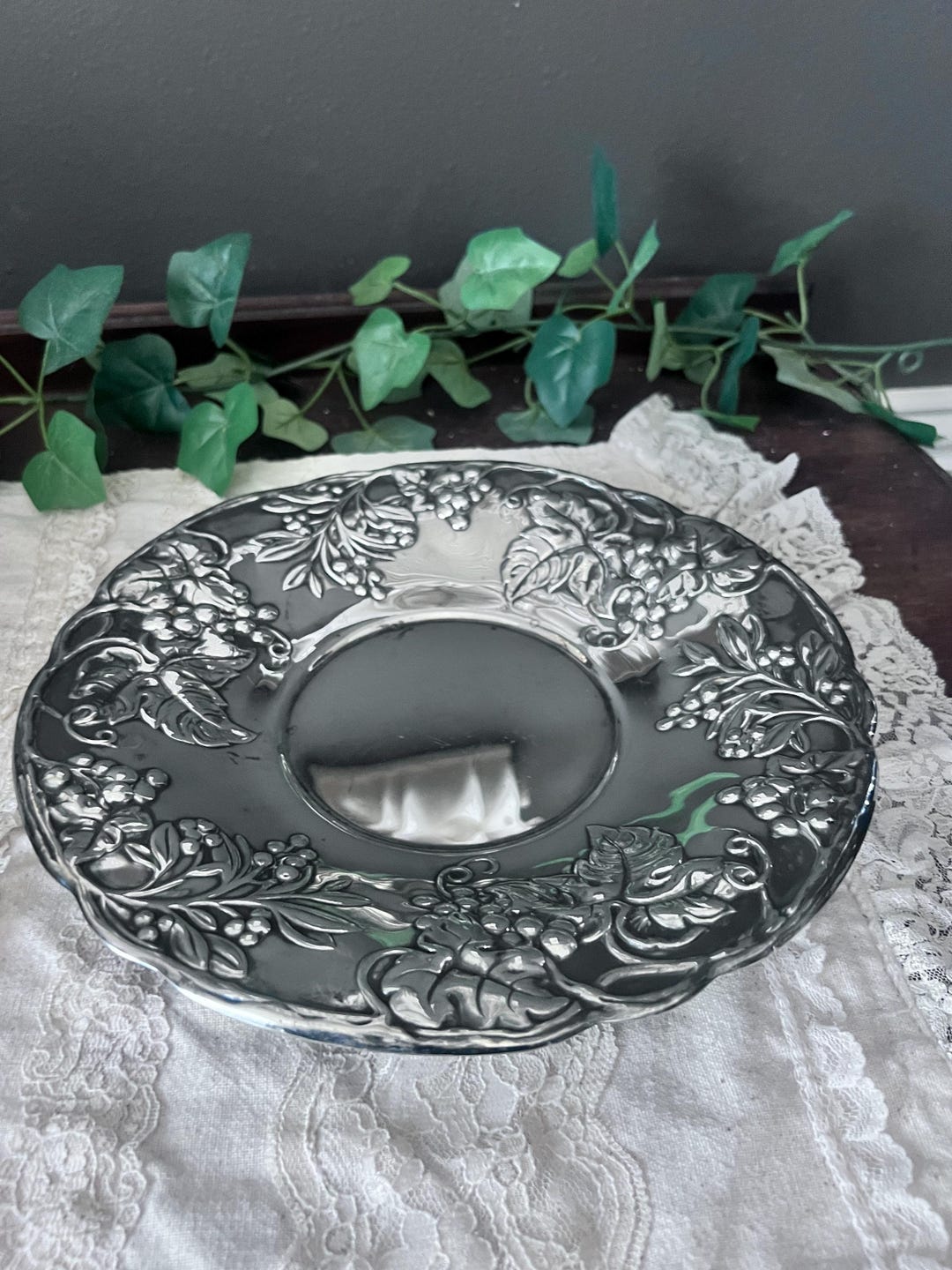 Vintage Pilgrim Silver Plate Serving Tray 10" - Etsy