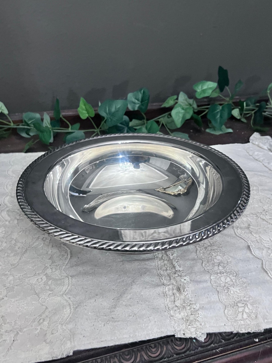 Vintage Oneida Silver Plated Serving Bowl 10.5" - Etsy