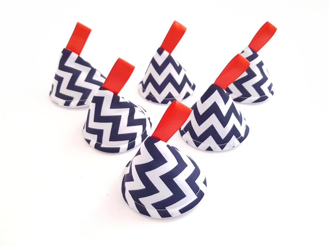 Navy Blue & White Zigzag Pee Pee Teepee X 6 // Sprinkling Wee - Etsy