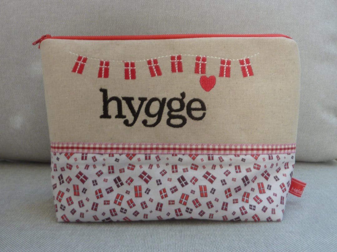 DENMARK Cosmetic Bag Hygge Small Flag Globetrotter Travel Scandinavia ...