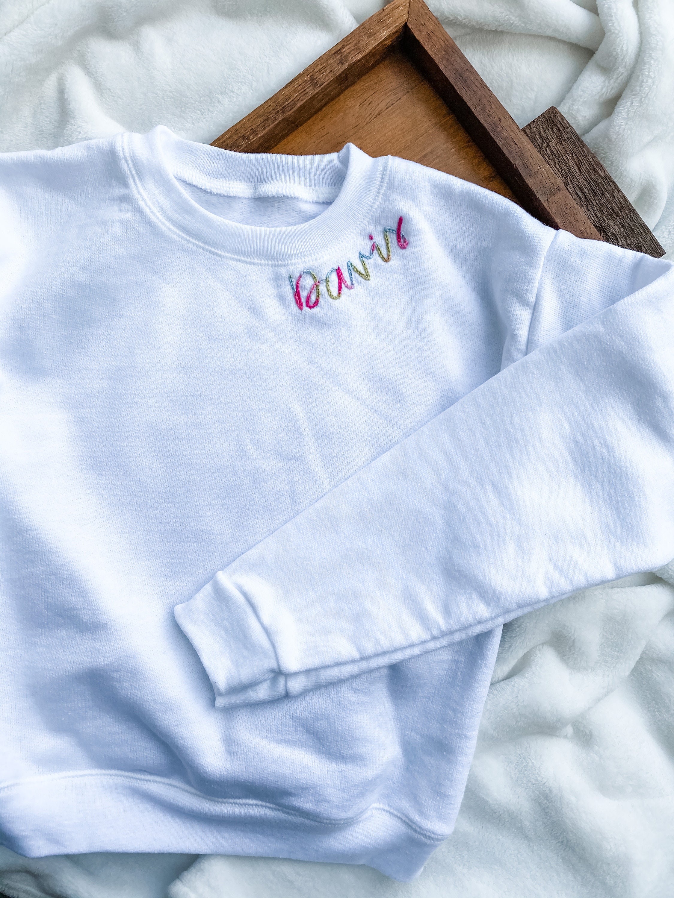 Kid Sweatshirt X Hand Embroidered X the Kirjonta X Custom - Etsy Kid Sweatshirt X Hand Embroidered X the Kirjonta X Custom - Etsy