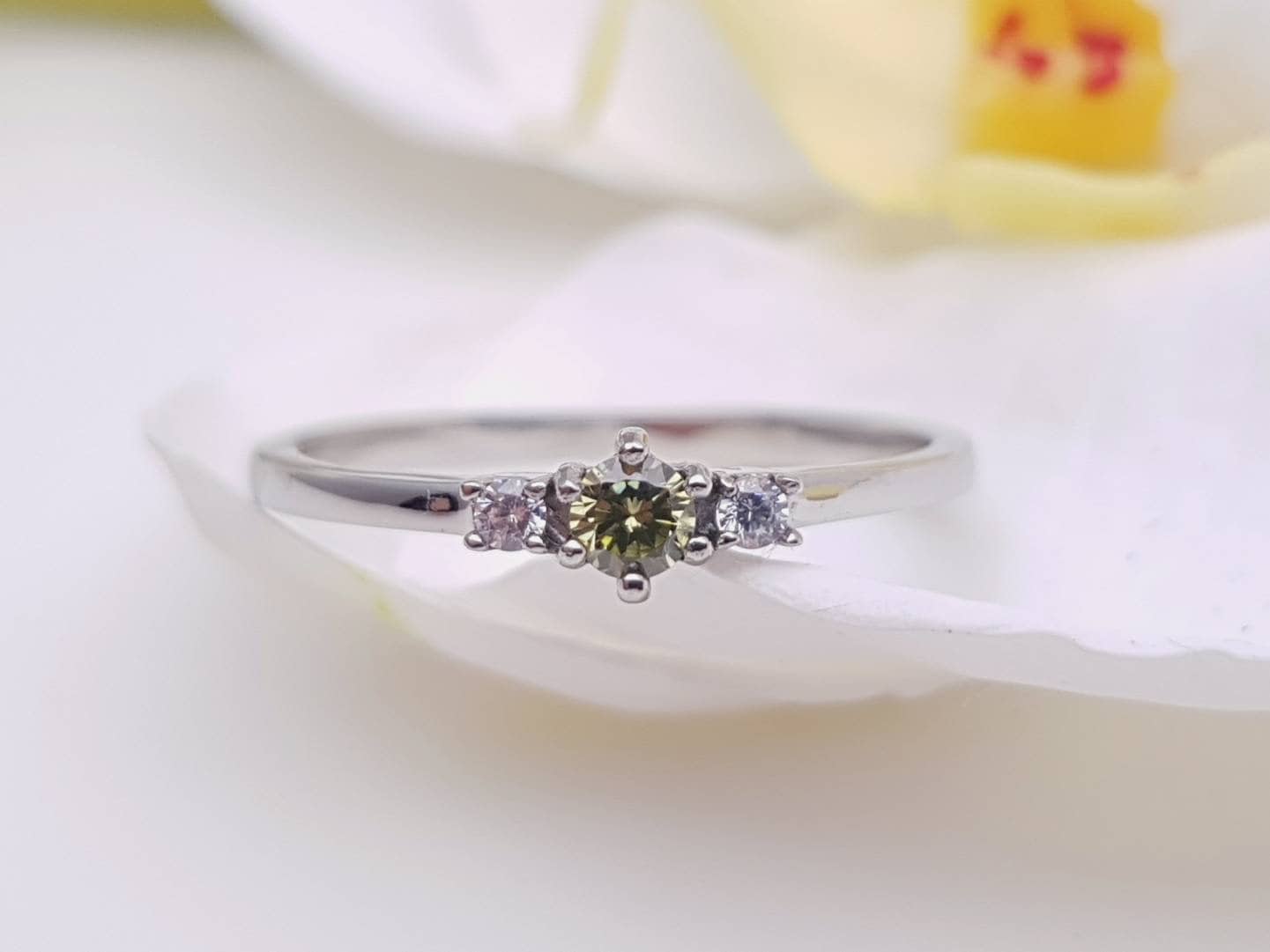 Natural Peridot and White Sapphire 3 Stone Trilogy Ring in White Gold ...