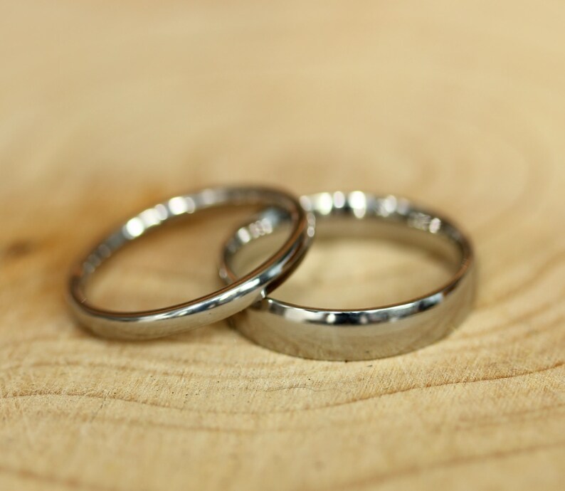 2mm Wide Comfort Fit / Court Shape 18k Gold Filled Plain Band - Etsy