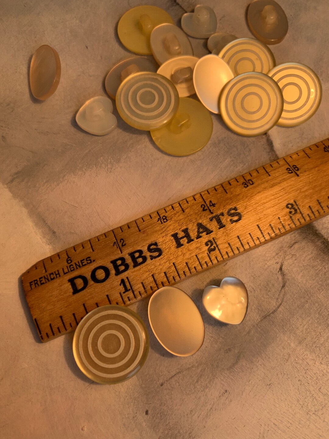 Lot 60’s Faux Shell Buttons Mixed Shapes HEARTS - TARGETS - OVALS 19 ...