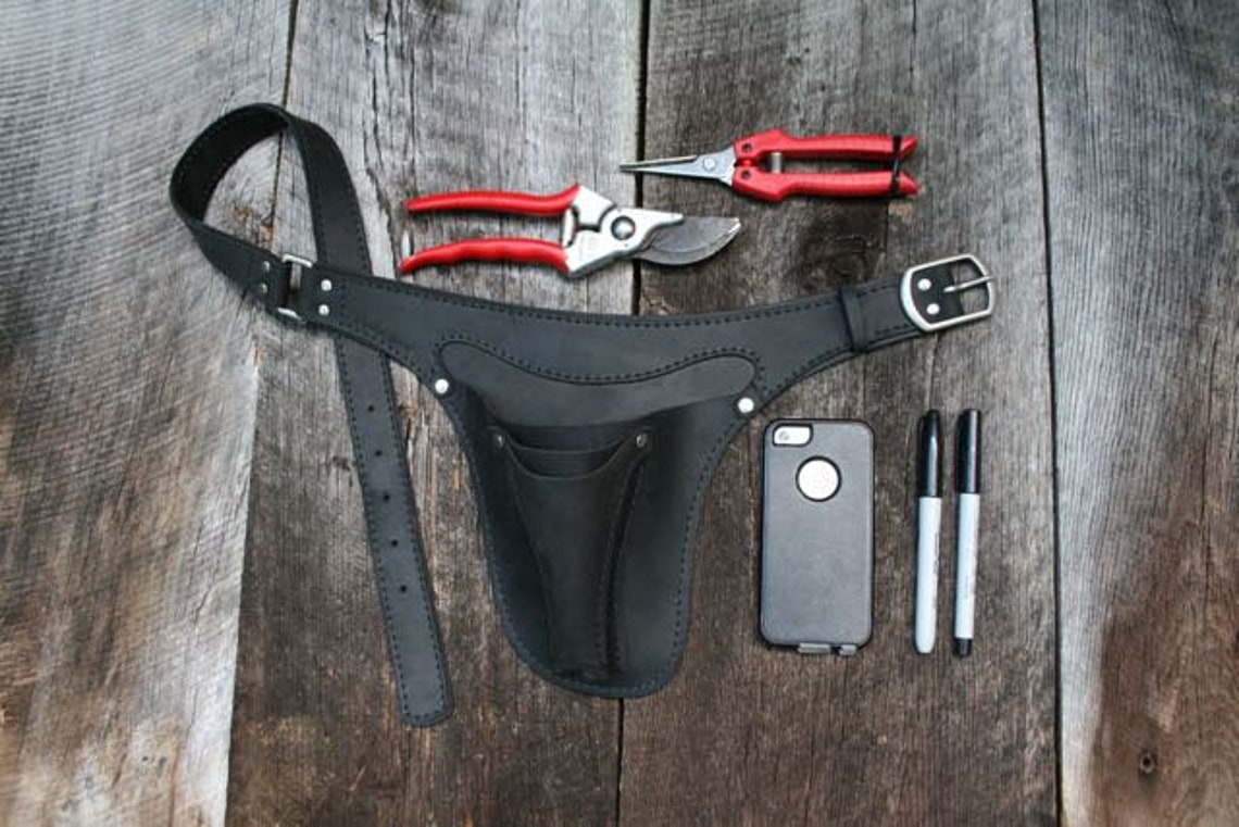 Black Floral Belt + Scissor Pocket - Etsy