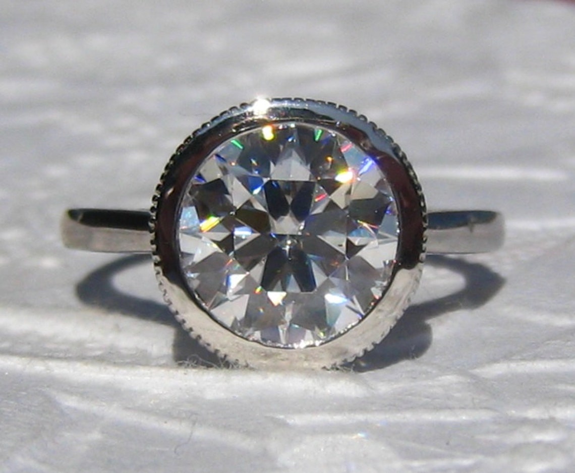 Custom Design: Bezel Solitaire Ring Mount With Diamonds - Etsy