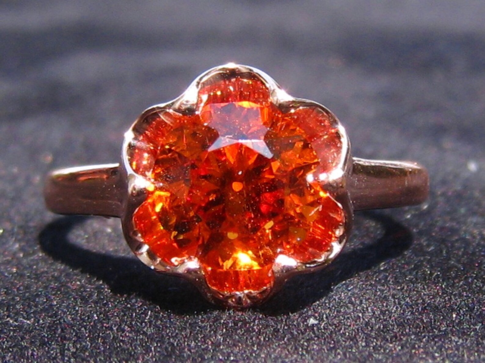 Custom Design: Buttercup Ring - Etsy