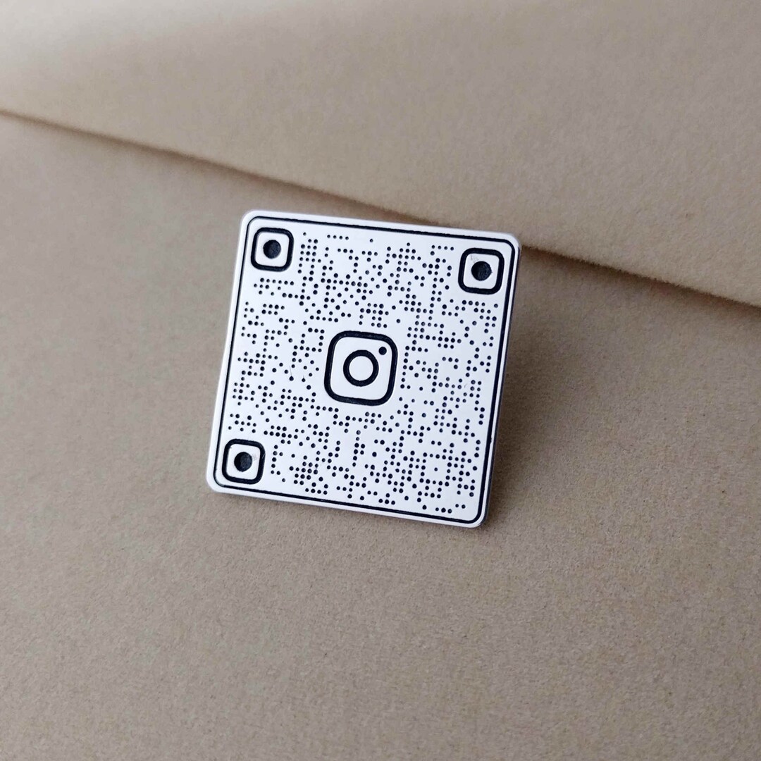 Personalized QR Code Lapel Pin, Custom Instagram Lapel Pin, Business QR ...