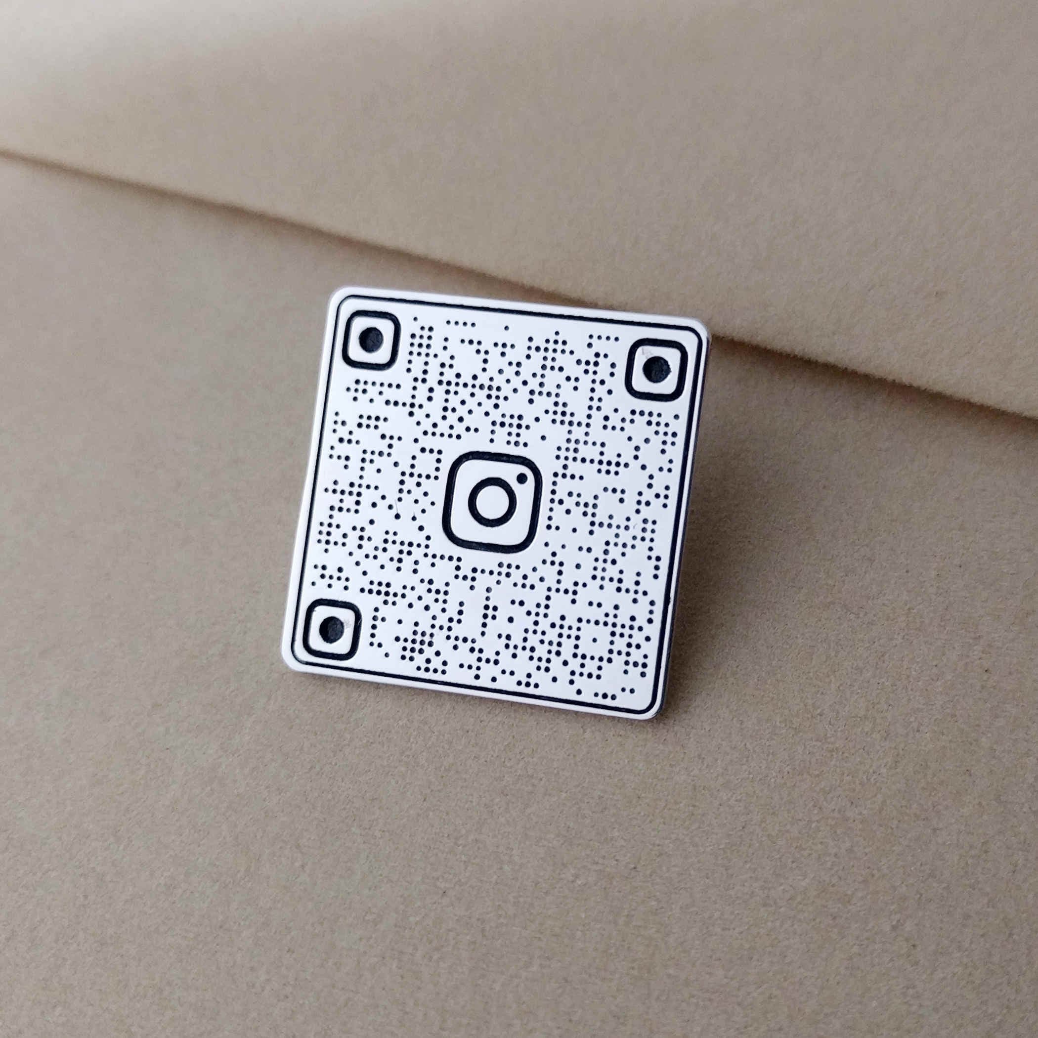 Personalized QR Code Lapel Pin, Custom Instagram Lapel Pin, Business QR Code Badge, Company ...