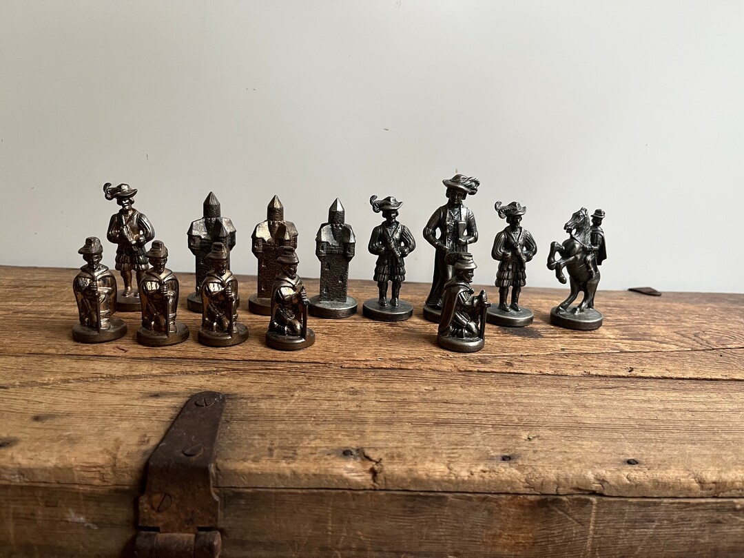 Vintage Medieval Style Pewter Chess Pieces Queen Rook - Etsy