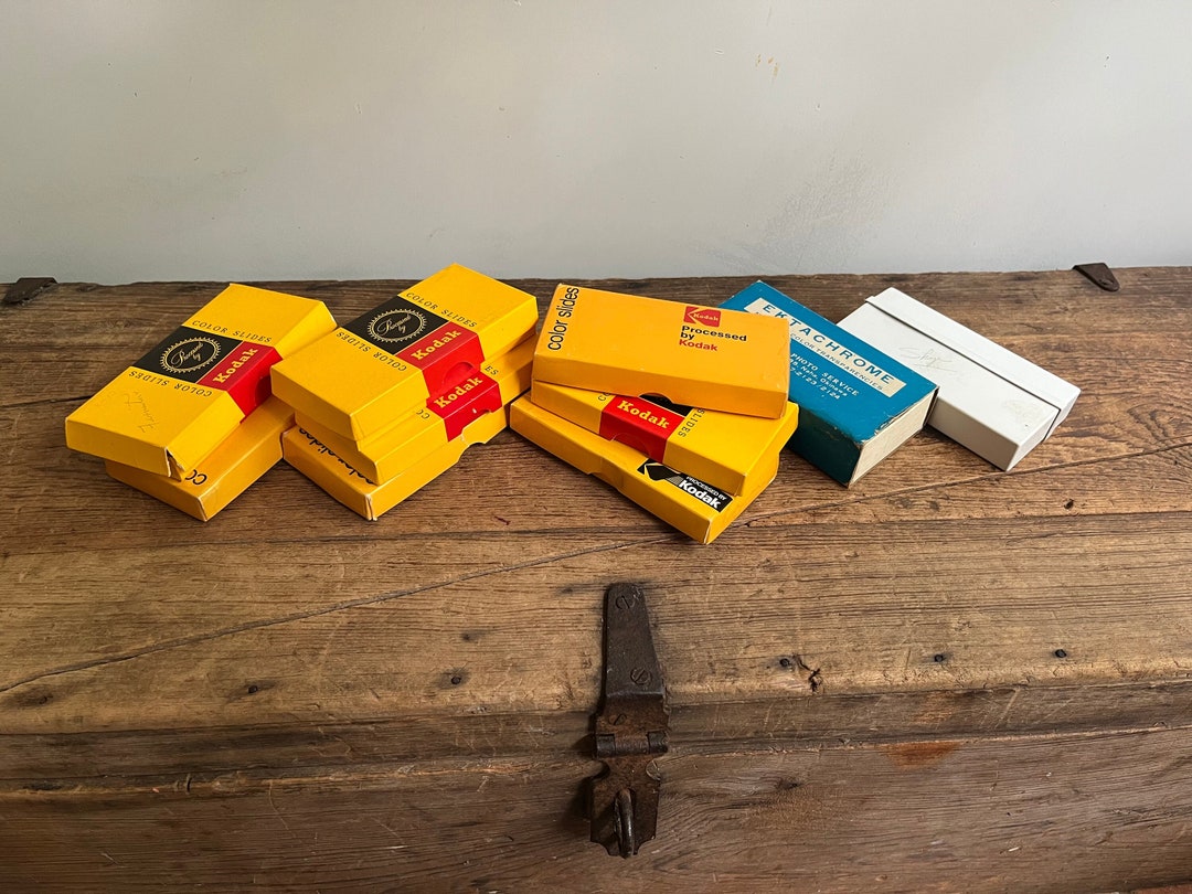 Vintage 35mm Color Slide Film Assortment for Viewing, 150 Images, Kodak ...