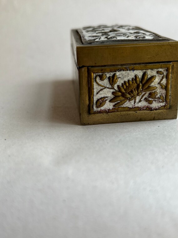 Antique Butterfly Floral Brass Chinese Stamp Box, Whi… - Gem