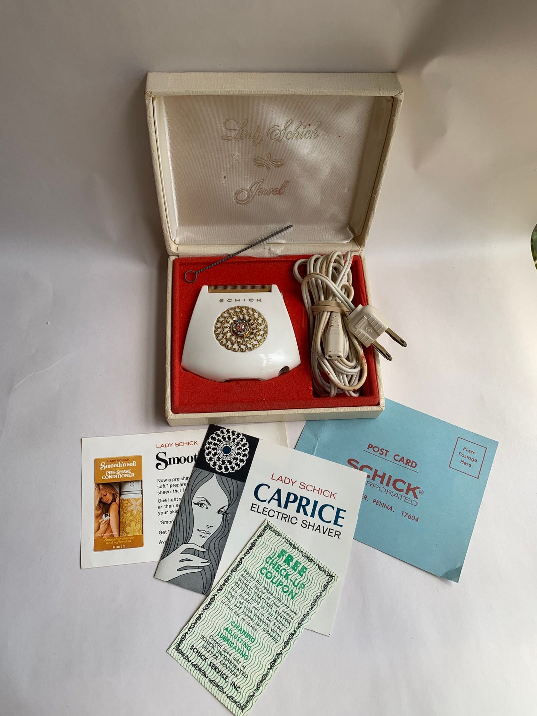 Vintage Lady Schick Crown Jewel Caprice Electric Leg Shaver Model 109 ...