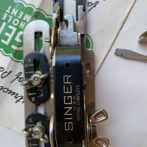 Vintage Singer Buttonhole Attachment 121795 With Original Box ...
