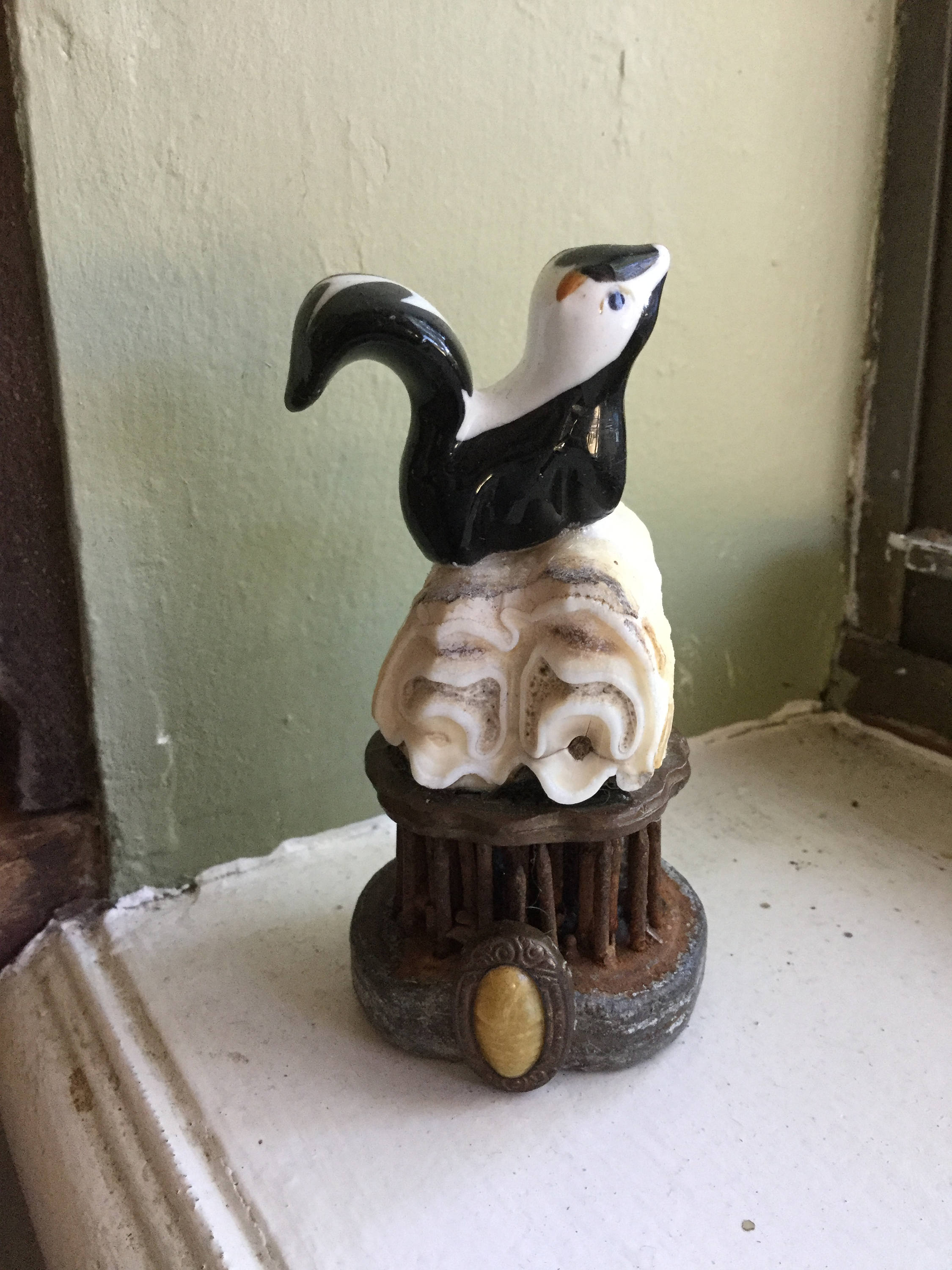 Skunk Totem Large Animal Tooth Display Sculpture - Etsy