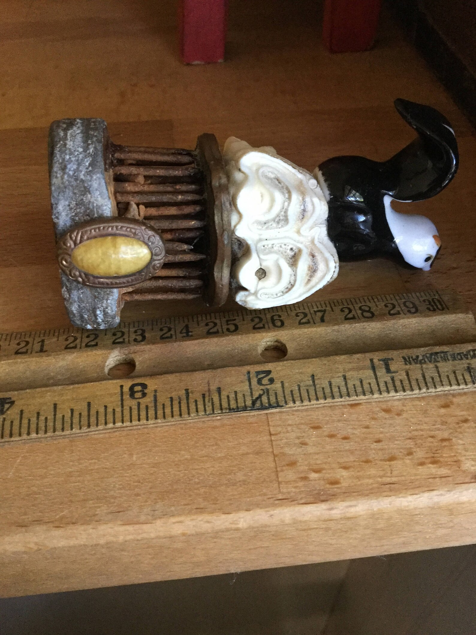 Skunk Totem Large Animal Tooth Display Sculpture - Etsy