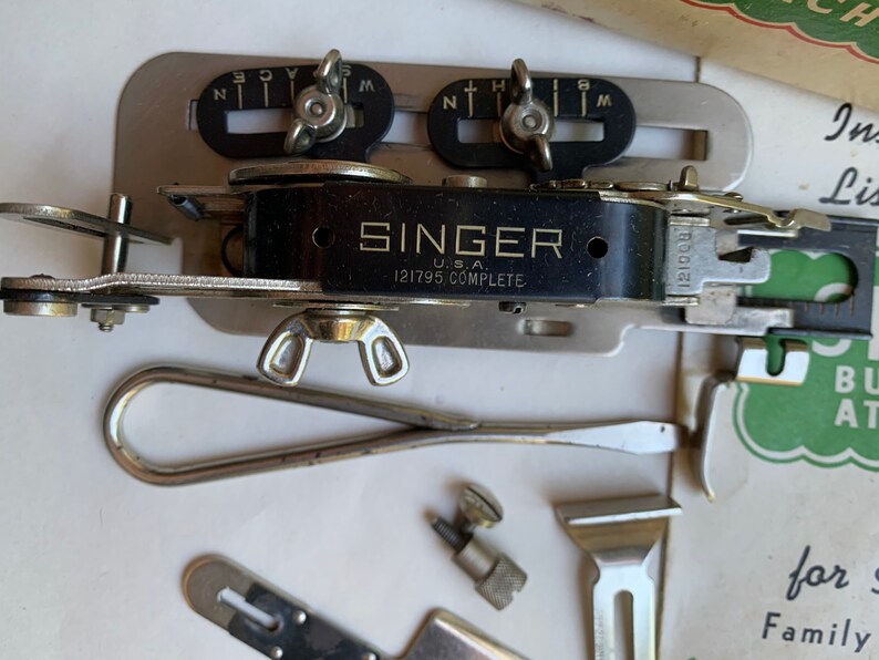 Vintage Singer Buttonhole Attachment 121795 With Original Box - Etsy