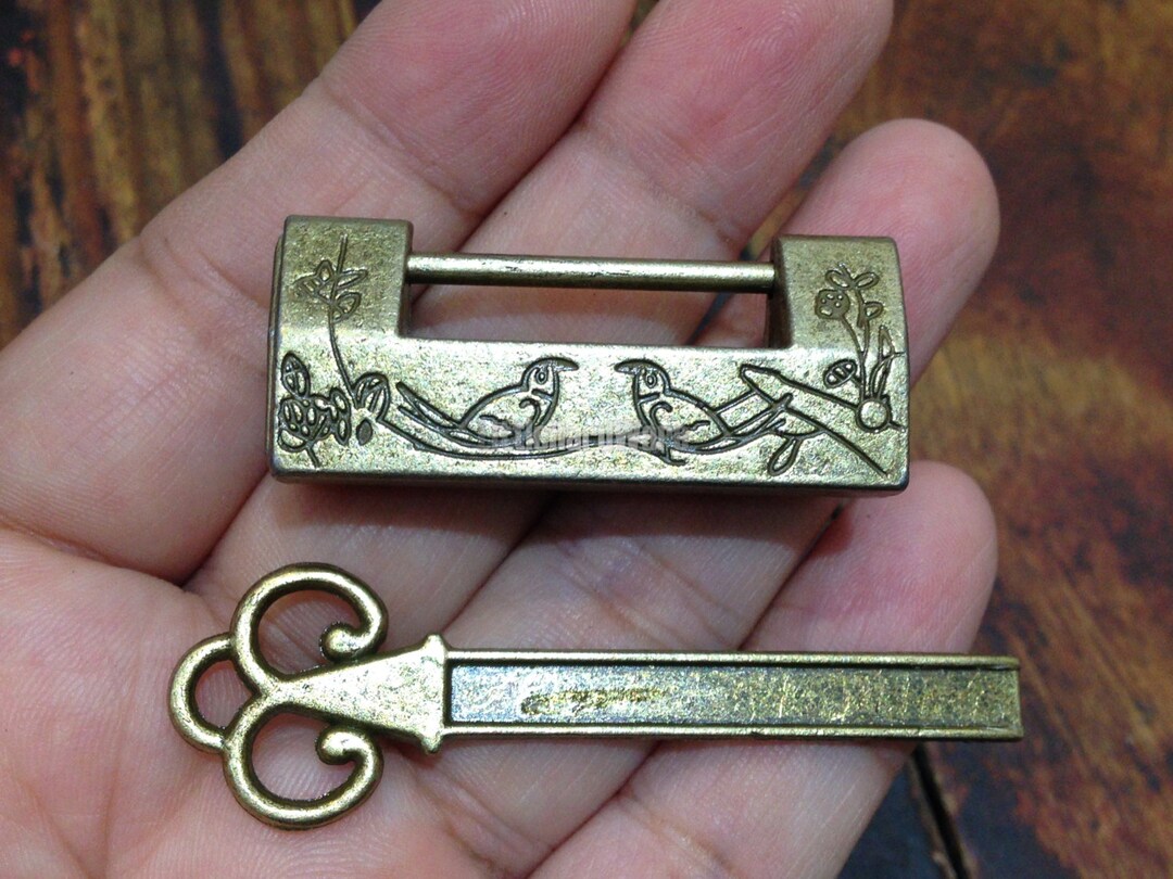 1 Set Alloy Made Bronze Color Wooden Boxes Lock / Jewelry Boxes Lock ...