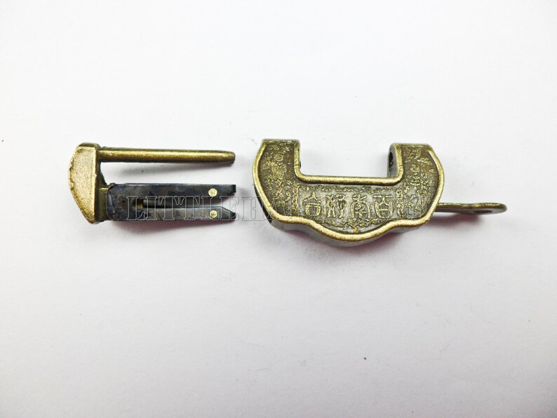 Vintage style lucky wooden boxes lock jewellery boxes lock | Etsy