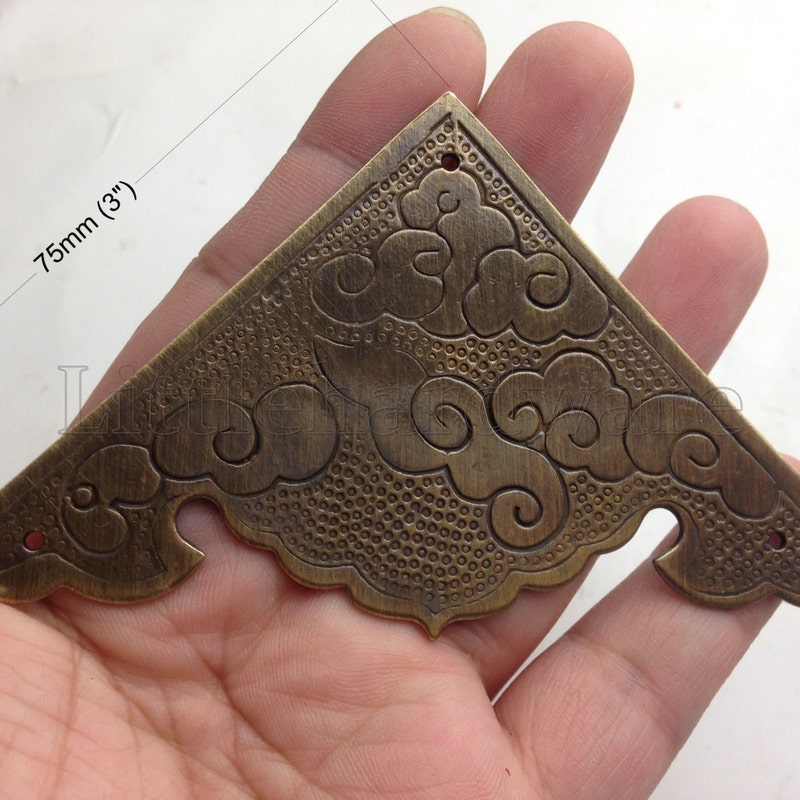 Fancy Shelf Bracket - Etsy