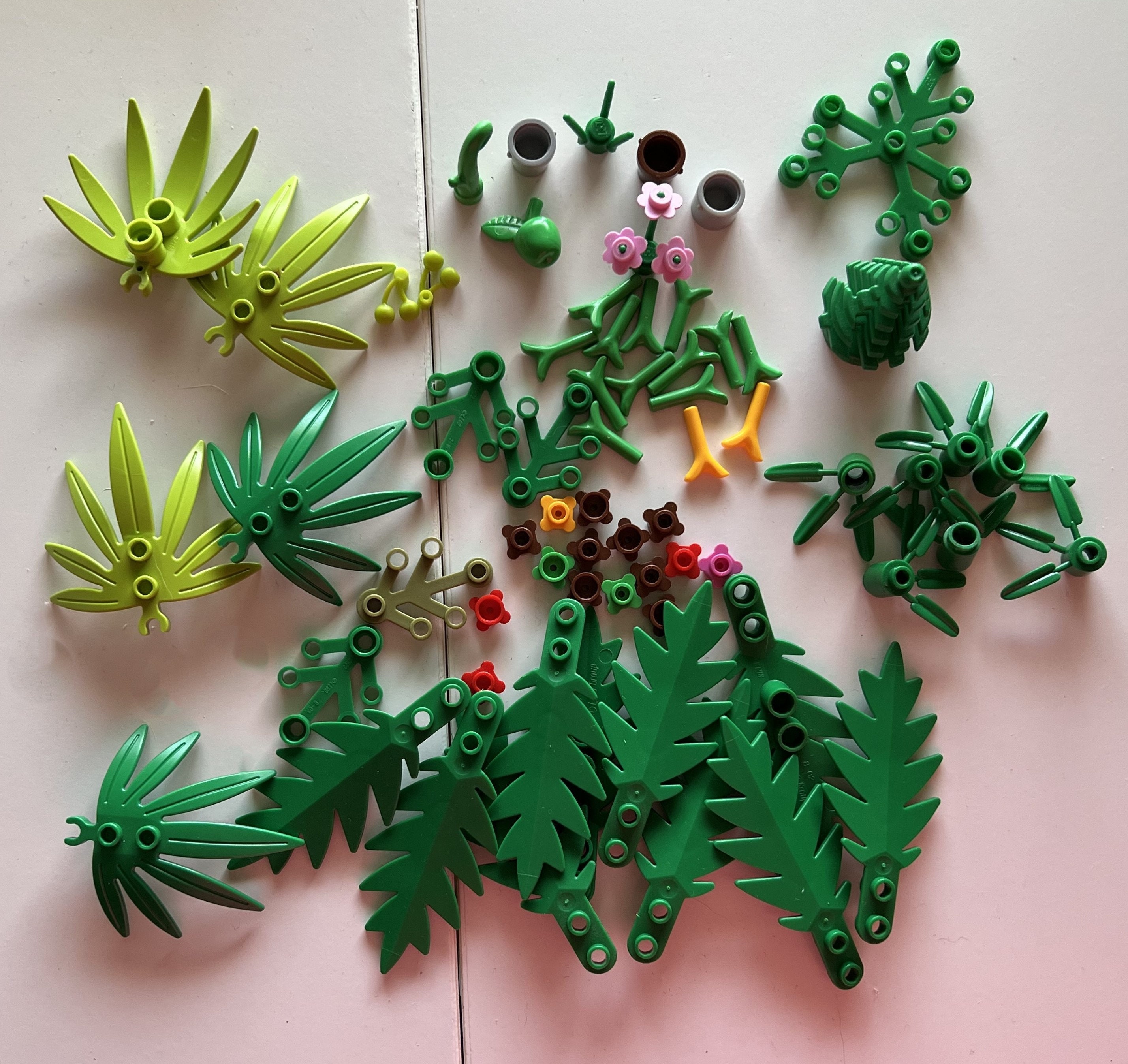 Lot of 65 Pieces Lego Green Leaves Orange Stems Apple - Etsy