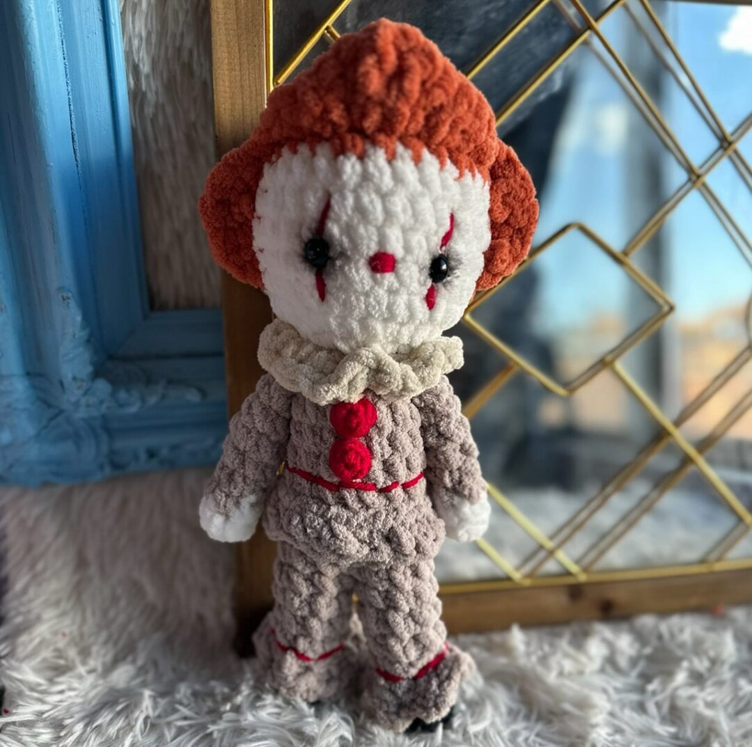 Crochet Horror Doll Pennywise - Etsy