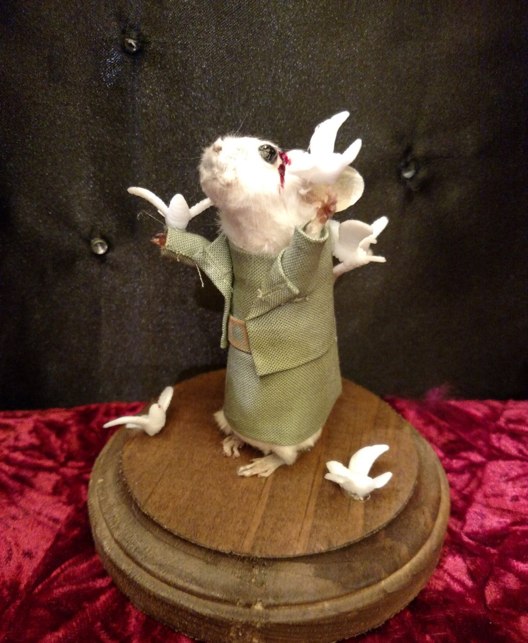 The Birds Taxidermy Mouse - Etsy