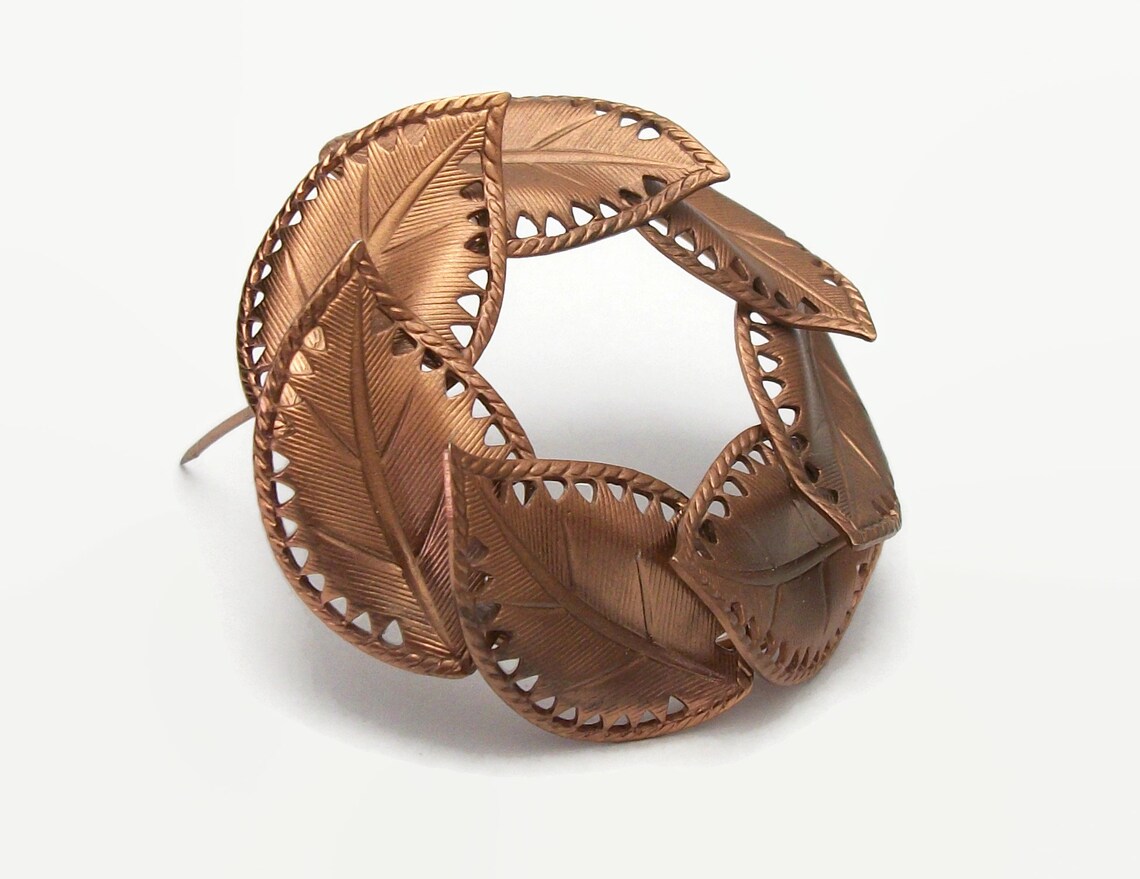 Vintage Copper Leaf Wreath Brooch Circle Pin Lapel Pin 3D Art Nouveau ...