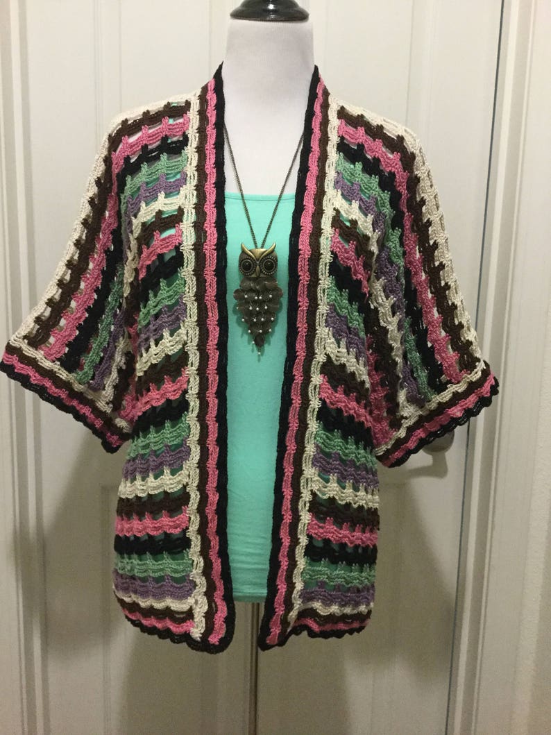 Colorful Kimono Pattern - One Size Fits 4 to 8 - Adult Women - Non ...