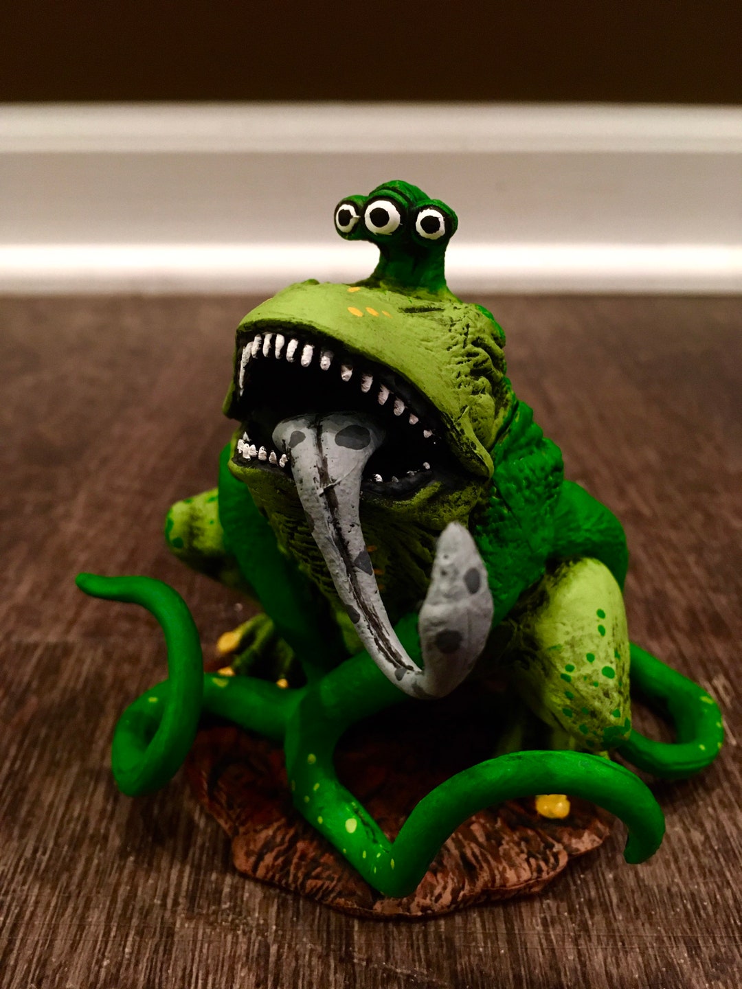 Dungeons and Dragons PAINTED Froghemoth Miniature - Etsy